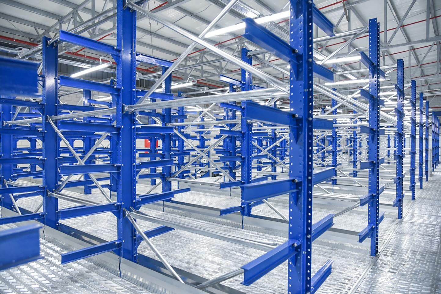 Cantilever Racking Systems for Long & Oversized Items